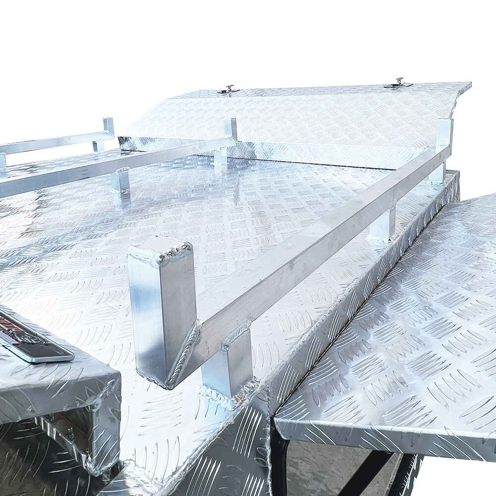 Grip GUC1800 1800mm x 1800mm x 860mm 3 Door Checker Plate Aluminium Ute ...